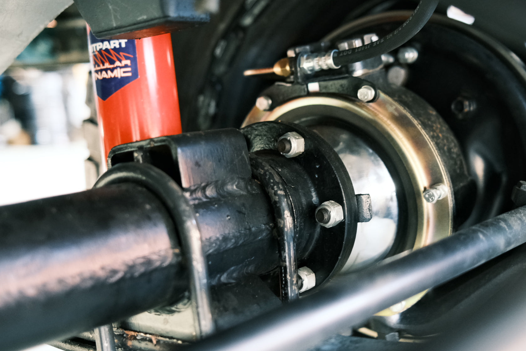 Land Rover 88 series 3 - Petrol (Deus Ex Machina) (sold) – DUTCH ROVERS